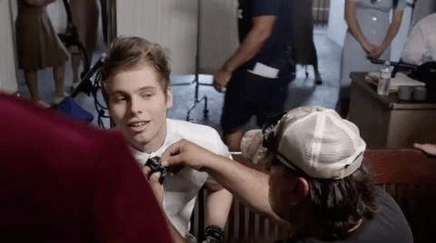 Good Girls Behind The Scenes GIFs - Get the best GIF on GIPHY