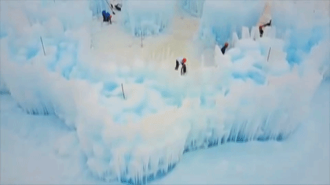 Ice Castles Fã Â©Erique GIF by BFMTV - Find & Share on GIPHY
