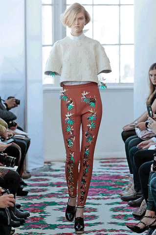 Jesus-del-pozo GIFs - Get the best GIF on GIPHY