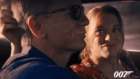 Daniel Craig Couple GIF by James Bond 007 - Find & Share on GIPHY