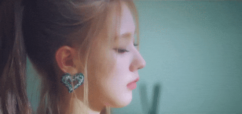 Drive Miyeon GIF by (G)I-DLE - Find & Share on GIPHY