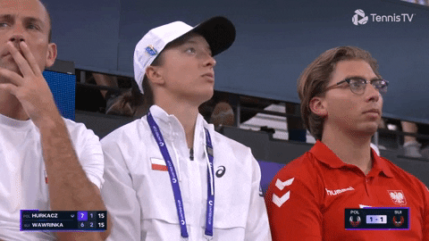 Look Into Camera GIFs - Get the best GIF on GIPHY