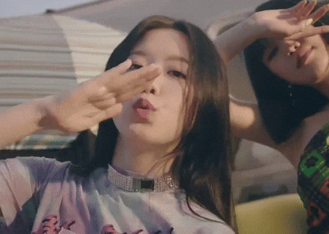 Shuhua GIF by (G)I-DLE - Find & Share on GIPHY