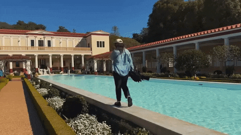 Santa-turning-around GIFs - Get the best GIF on GIPHY