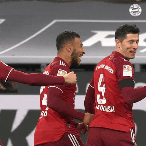 Robert Lewandowski Football GIF by FC Bayern Munich - Find & Share on GIPHY