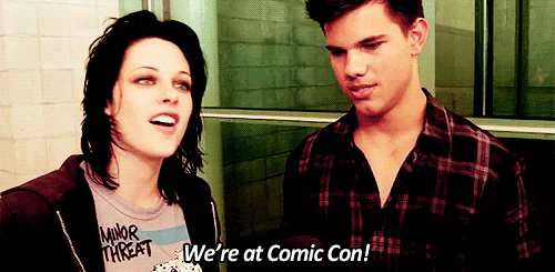 Comic-con-2009 GIFs - Get the best GIF on GIPHY