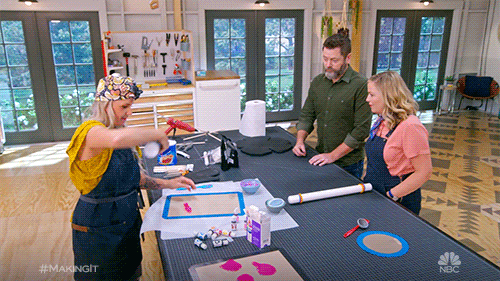 Amy Poehler Crafts By Nbc Find And Share On Giphy