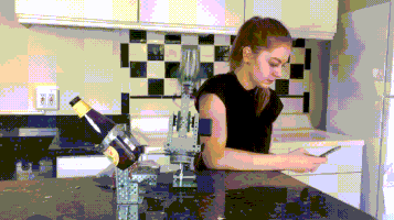 Robot Fail GIFs - Find & Share on GIPHY
