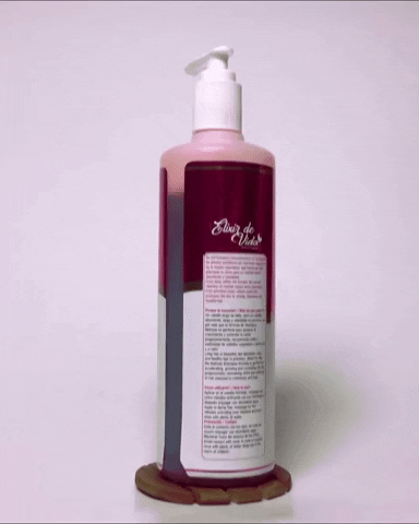 Hair Shampoo GIF by USA Melrose - Find & Share on GIPHY
