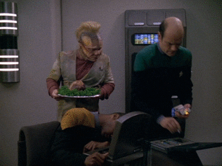 Start Trek: Voyager. (in a nutshell) : r/startrek