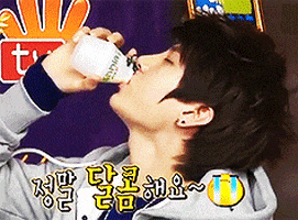 Look At That Neck GIFs - Get the best GIF on GIPHY