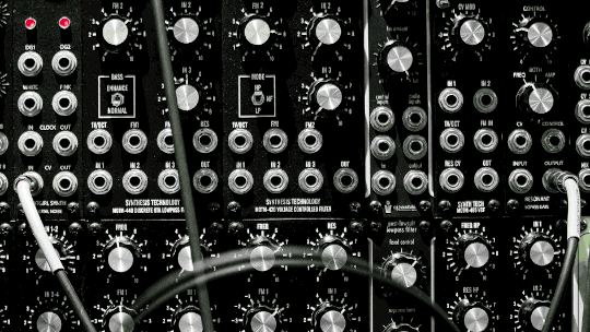 Baby-plug GIFs - Get the best GIF on GIPHY