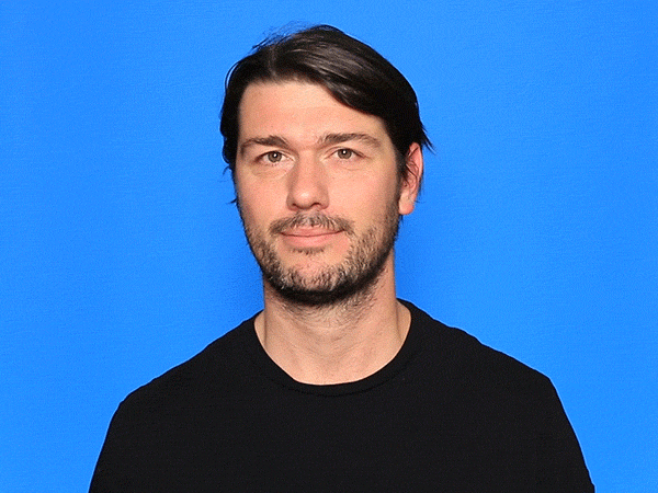 Simon Gibson GIFs - Get the best GIF on GIPHY