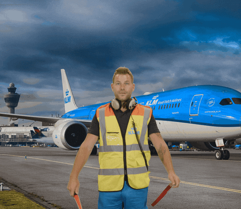 Airport-apron GIFs - Get the best GIF on GIPHY