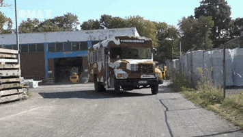 School Bus GIFs - Find & Share on GIPHY