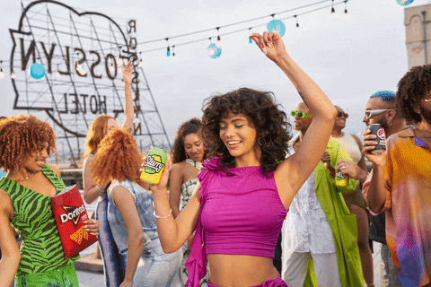 Summerparty GIFs - Get the best GIF on GIPHY