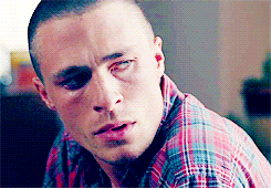 Colton Haynes GIFs - Find & Share on GIPHY