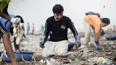 Garbage-picking GIFs - Get the best GIF on GIPHY